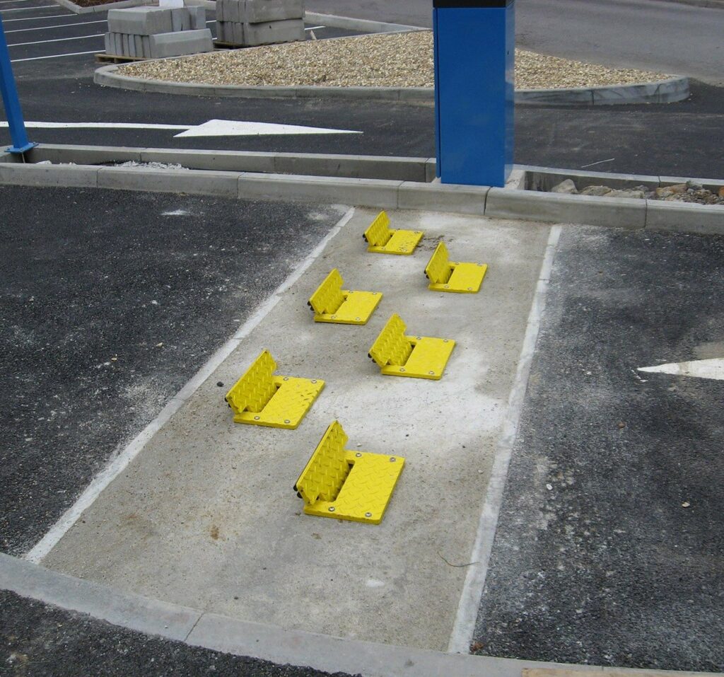 One-way Flow Plates - Procter Contracts
